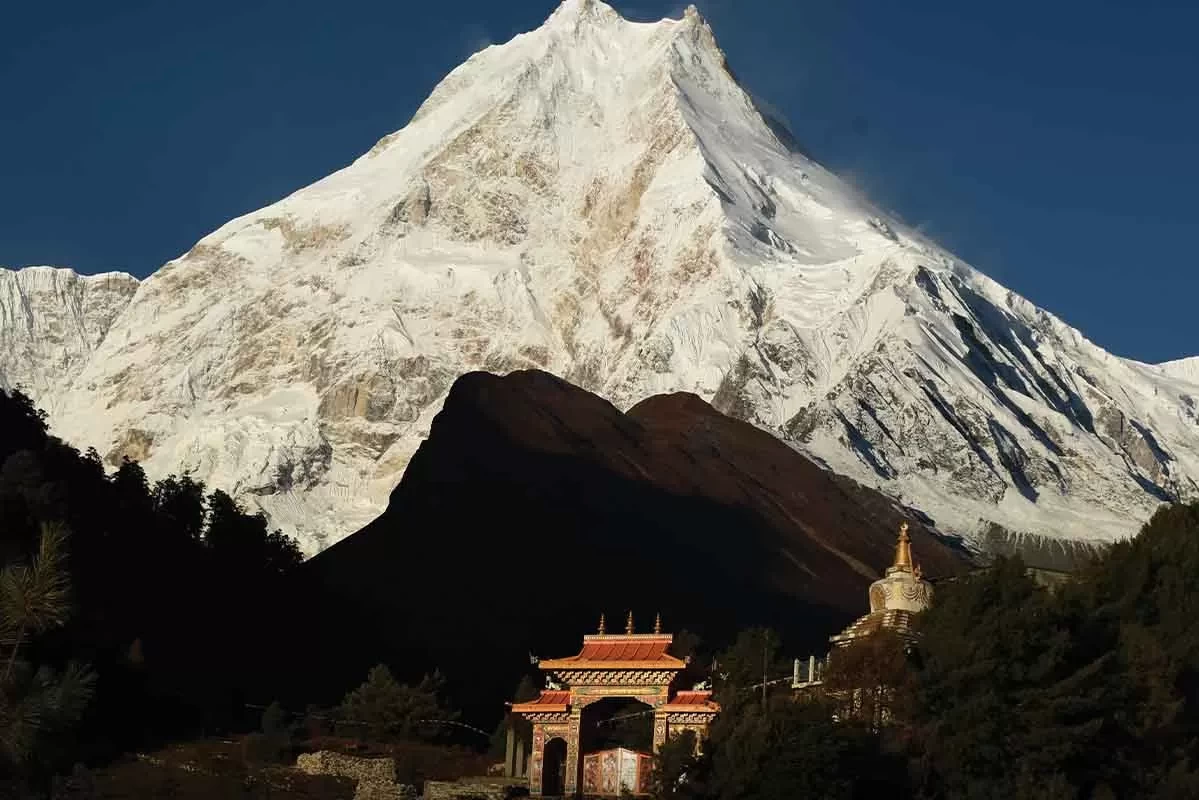 Manaslu Circuit Trek - Graceful Adventure