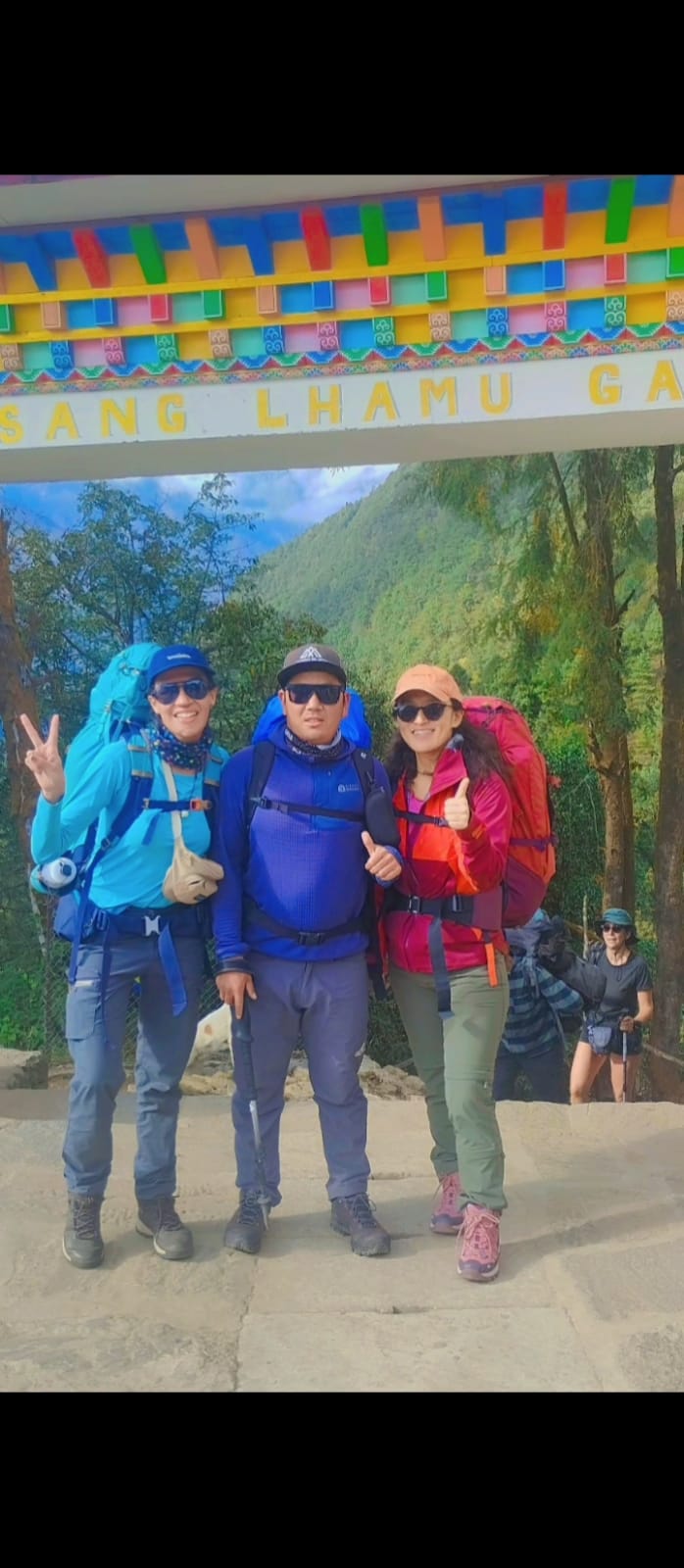 Trekking Guide and Porter Hire In Nepal, Cost, in Everest and Annpurna