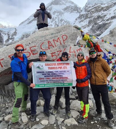 The Ultimate Everest Base Camp Trek Guide – Everything You Need to Know